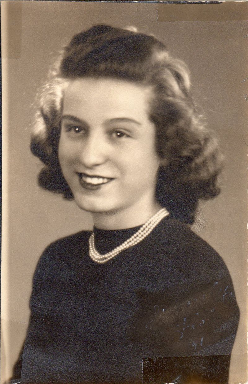 Florence Edwards Obituary - Avon Lake, Ohio - Busch Funeral and ... Florence Edwards Obituary - Avon Lake, Ohio - Busch Funeral and ...