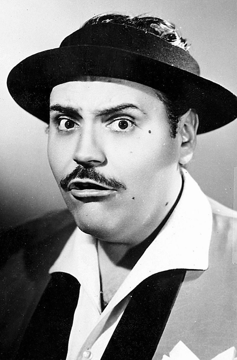 Gaspar Henaine "Capulina" | Cine de oro mexicano, Cantinflas fotos ...