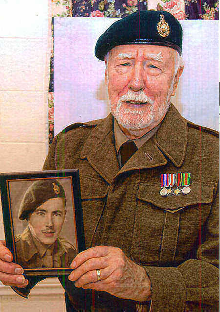 Elizabeth Dall's Instagram, Twitter & Facebook on IDCrawl