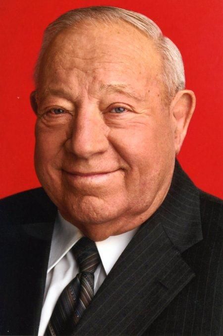 Joseph Ault's Instagram, Twitter & Facebook on IDCrawl