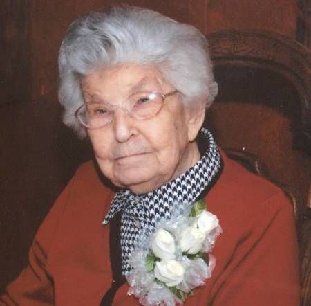 Laura Hemphill's Instagram, Twitter & Facebook on IDCrawl