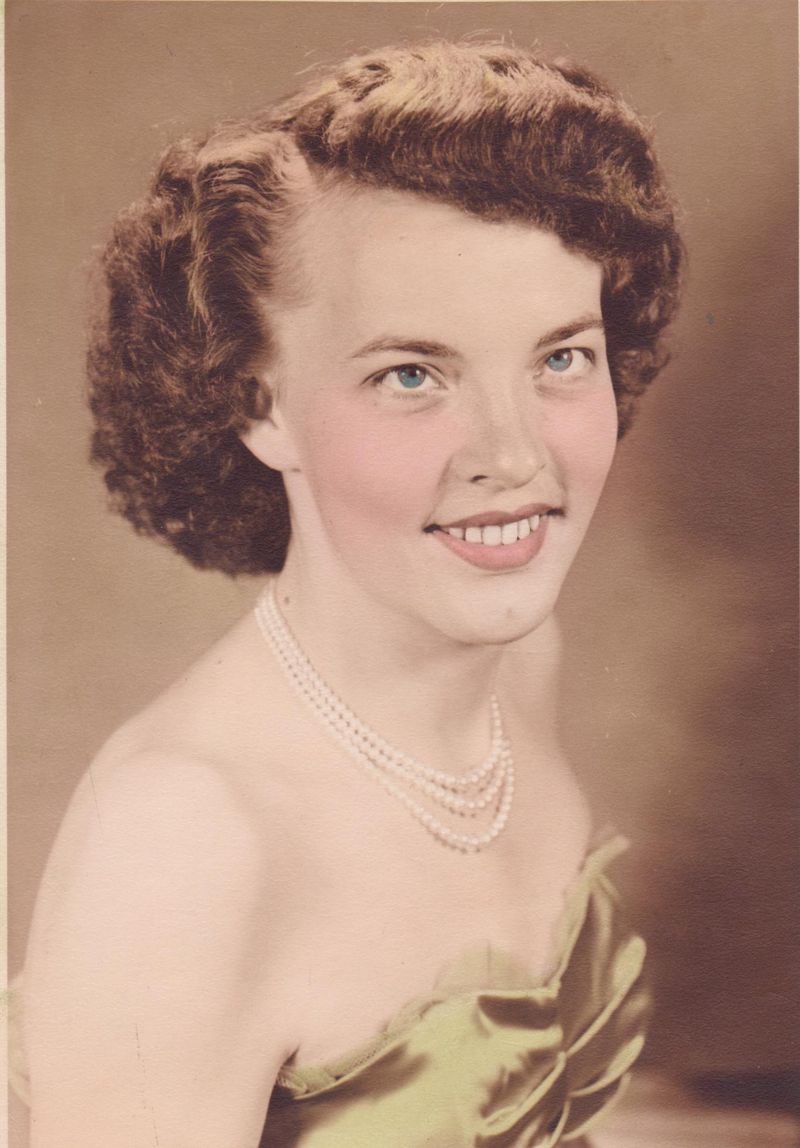 Gail Smith Obituary - San Diego, California - El Camino Memorial ... Gail Smith Obituary - San Diego, California - El Camino Memorial ...